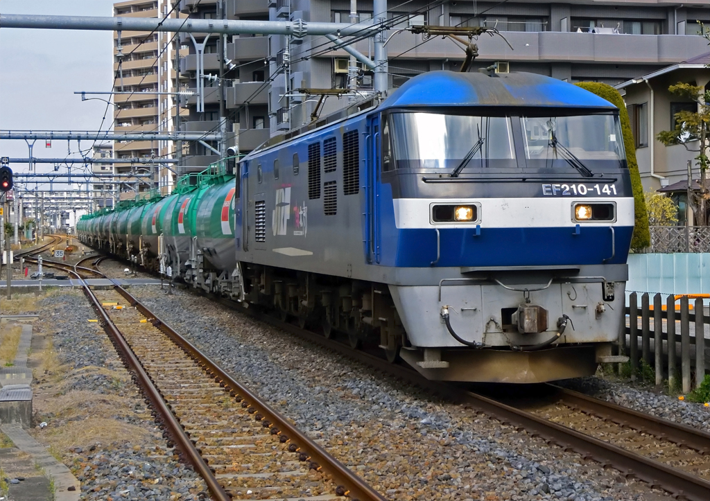 EF210-141 by 釜マニア （ID：5442113） - 写真共有サイト:PHOTOHITO